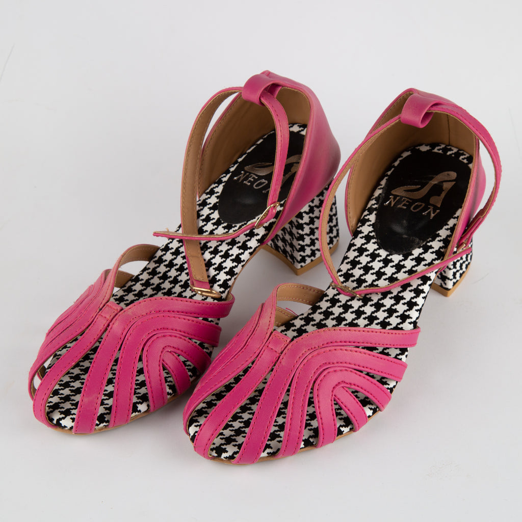 Yasmin Stilleto – Neon By Anum Hassan